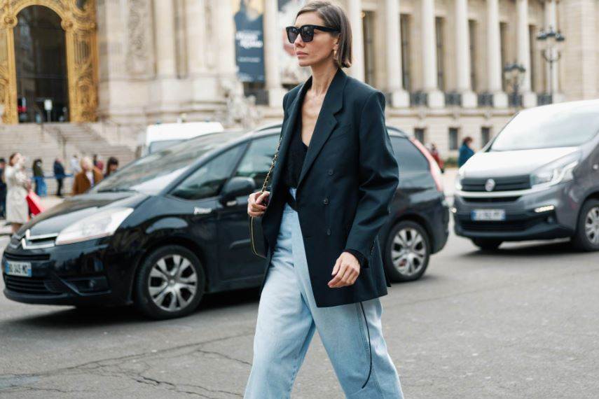 Kako da kombinujemo patike sa farmerkama? | Elle