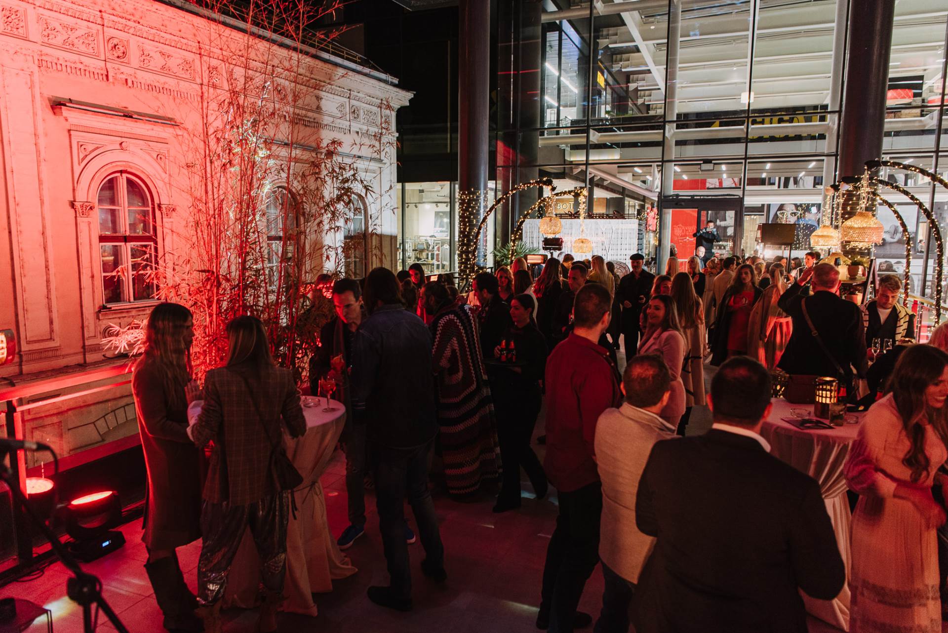 Rajićeva SC slavi 5. rođendan uz humanitarnu izložbu | Elle