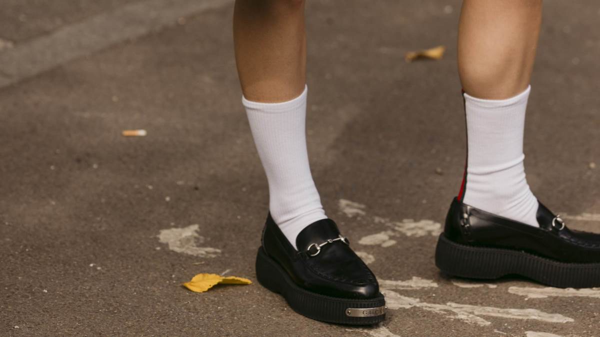 Retro ravne cipele koje se vraćaju za proleće 2025 prema Francuskinjama ...