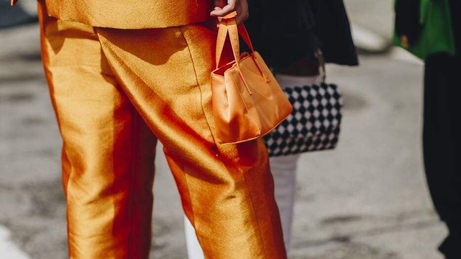 Pantalone od tafta: Savršen izbor za leto 2026 | Elle