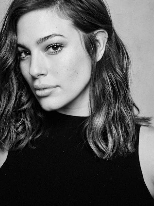 Životna priča Ashley Graham: Od krupne devojke do najpoznatijeg plus ...